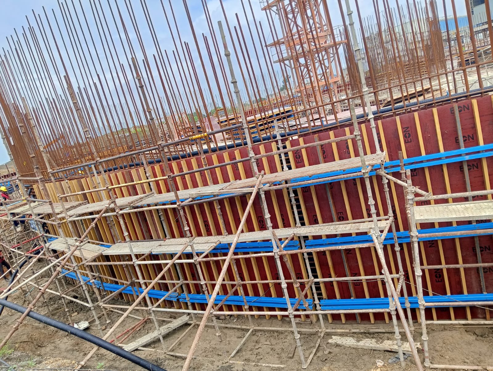 TS Wall Column Formwork | Steel-Timber Hybrid System